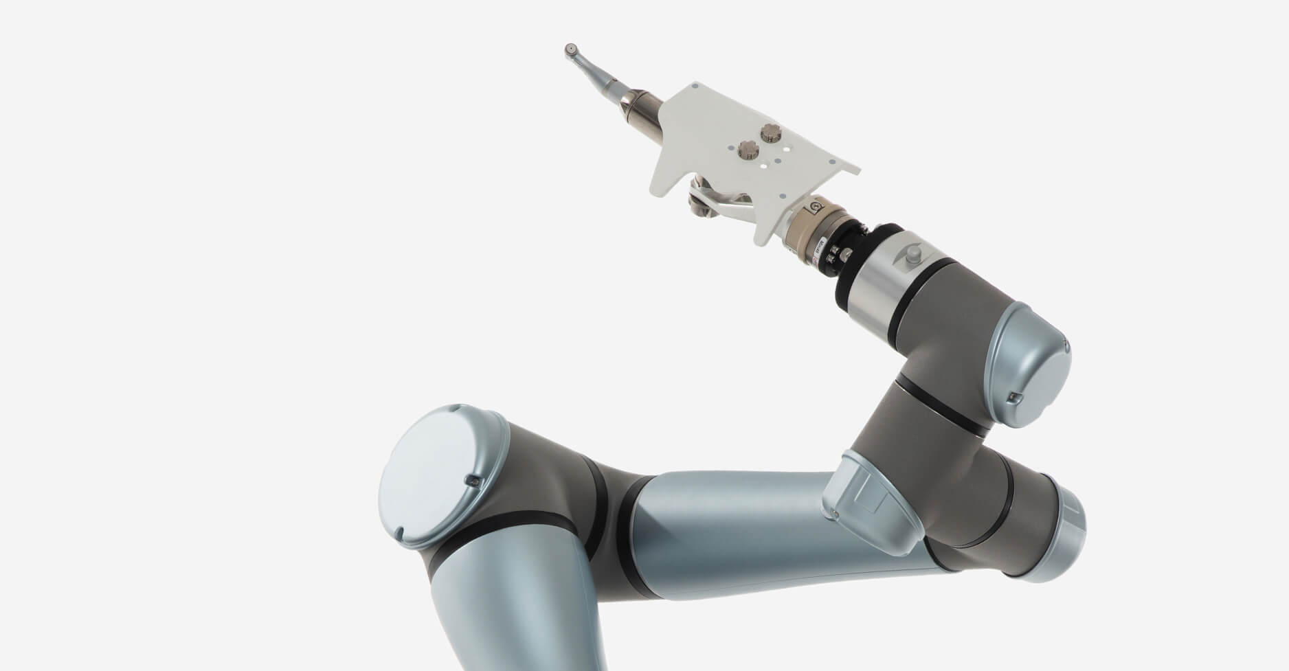 雅客智慧口腔种植系统，安全、精准、高效、微创的数字化口腔医疗机器人！